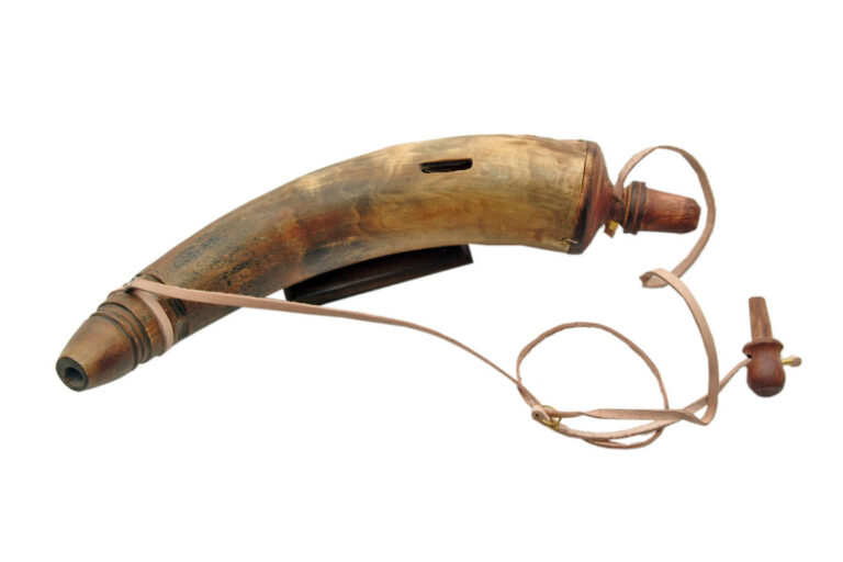 POWDERHORN KNIFE STAND - Rogue Armor USA